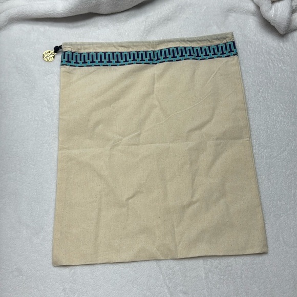 Tory Burch | Bags | Tory Burch Dust Bag 25 X 15 Or 145 Tan With Tori ...